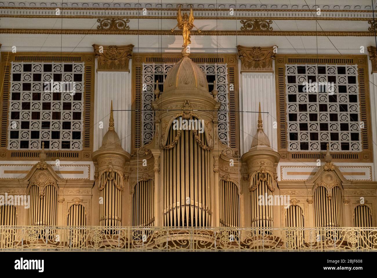 Wanamaker grand court organ -Fotos und -Bildmaterial in hoher Auflösung ...
