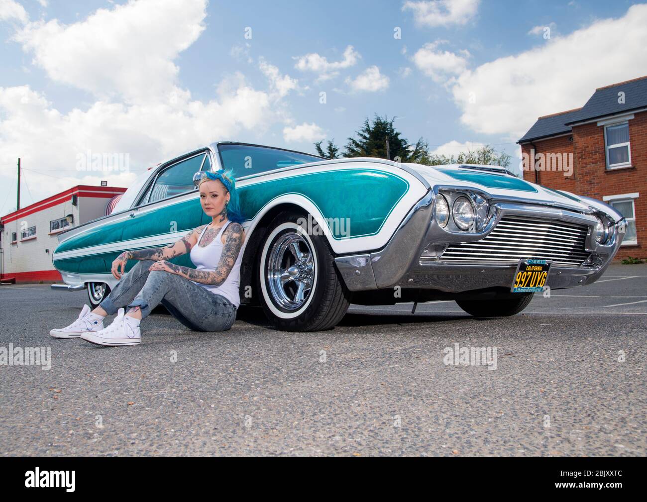 1962 ford thunderbird -Fotos und -Bildmaterial in hoher Auflösung – Alamy