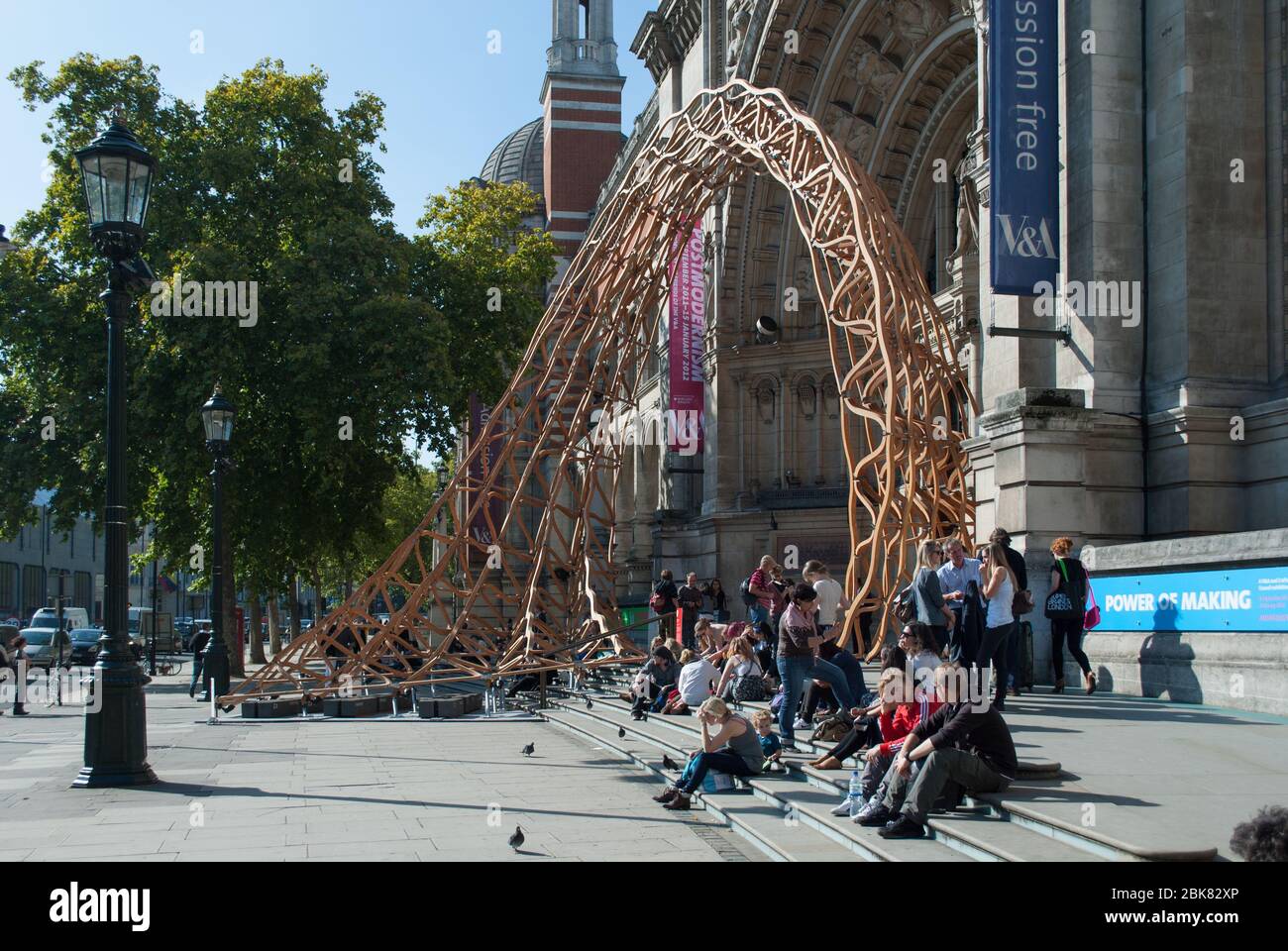 Timber Wave Structure London Festival of Architecture Victoria & Albert ...