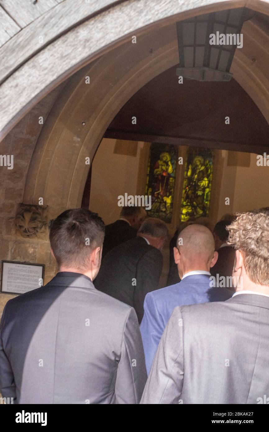 Familien begrabnis aus -Fotos und -Bildmaterial in hoher Auflösung – Alamy