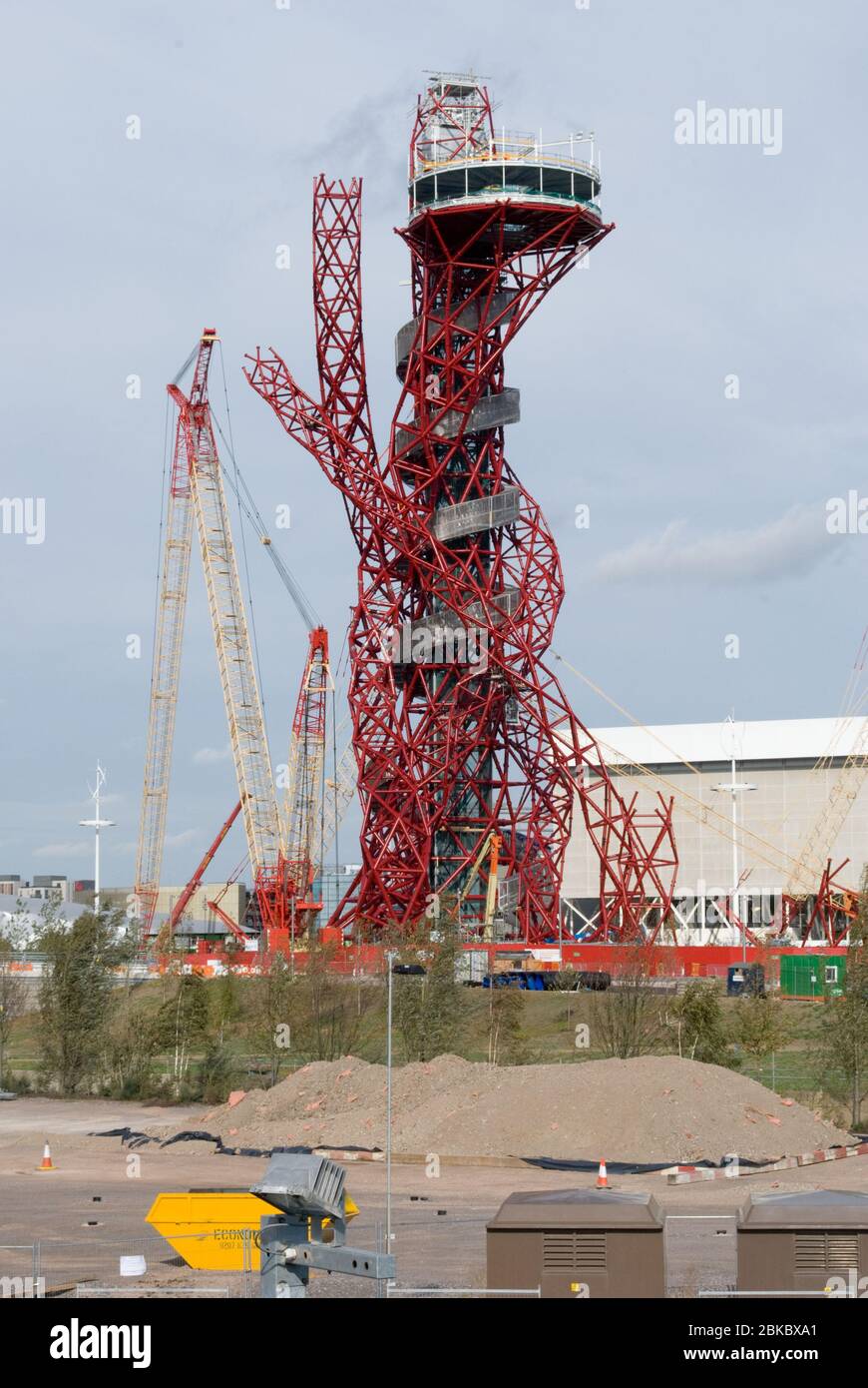 Arcelormittal orbit turm -Fotos und -Bildmaterial in hoher Auflösung ...