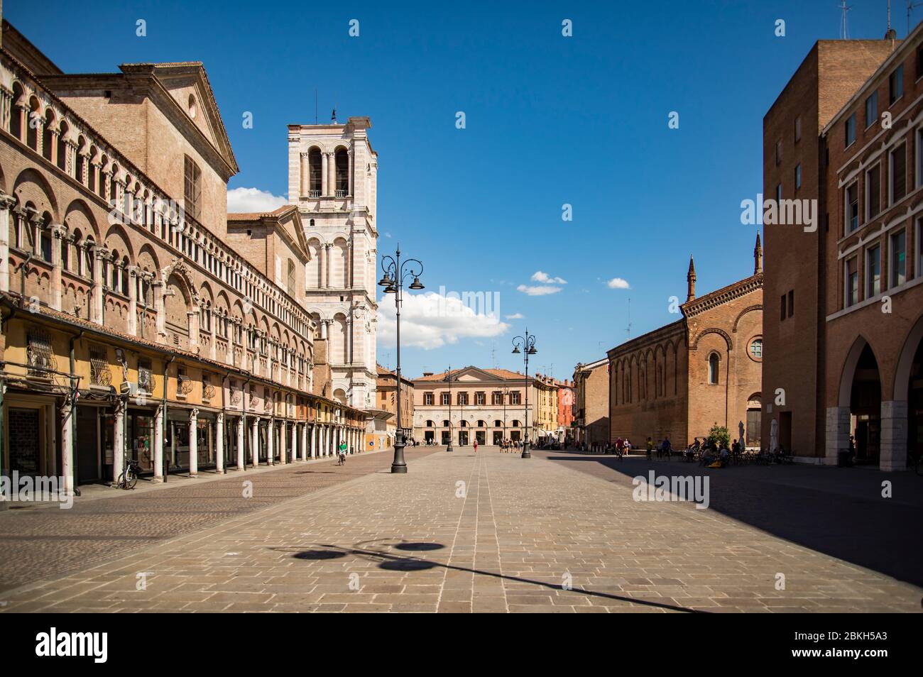 Piazza della cattedrale -Fotos und -Bildmaterial in hoher Auflösung – Alamy