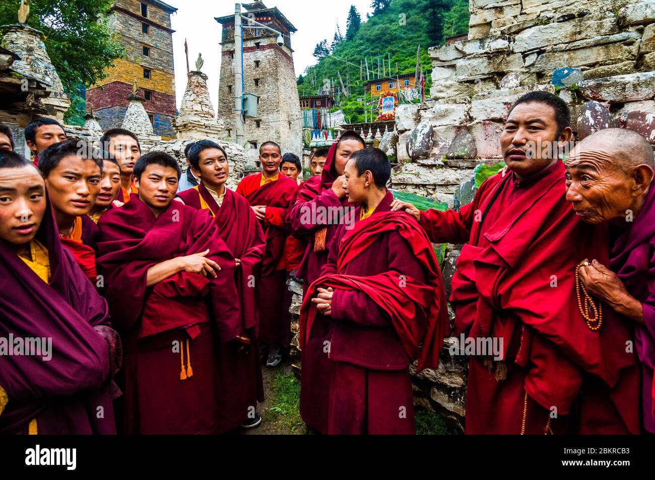 China, Ost-Tibet, oder Kham, Gyarong Schluchten, Milarepa Kloster und ...