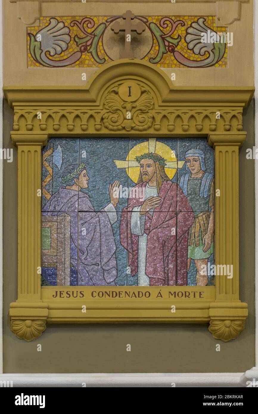 Jesus condemned death 1st stations -Fotos und -Bildmaterial in hoher Auflösung – Alamy