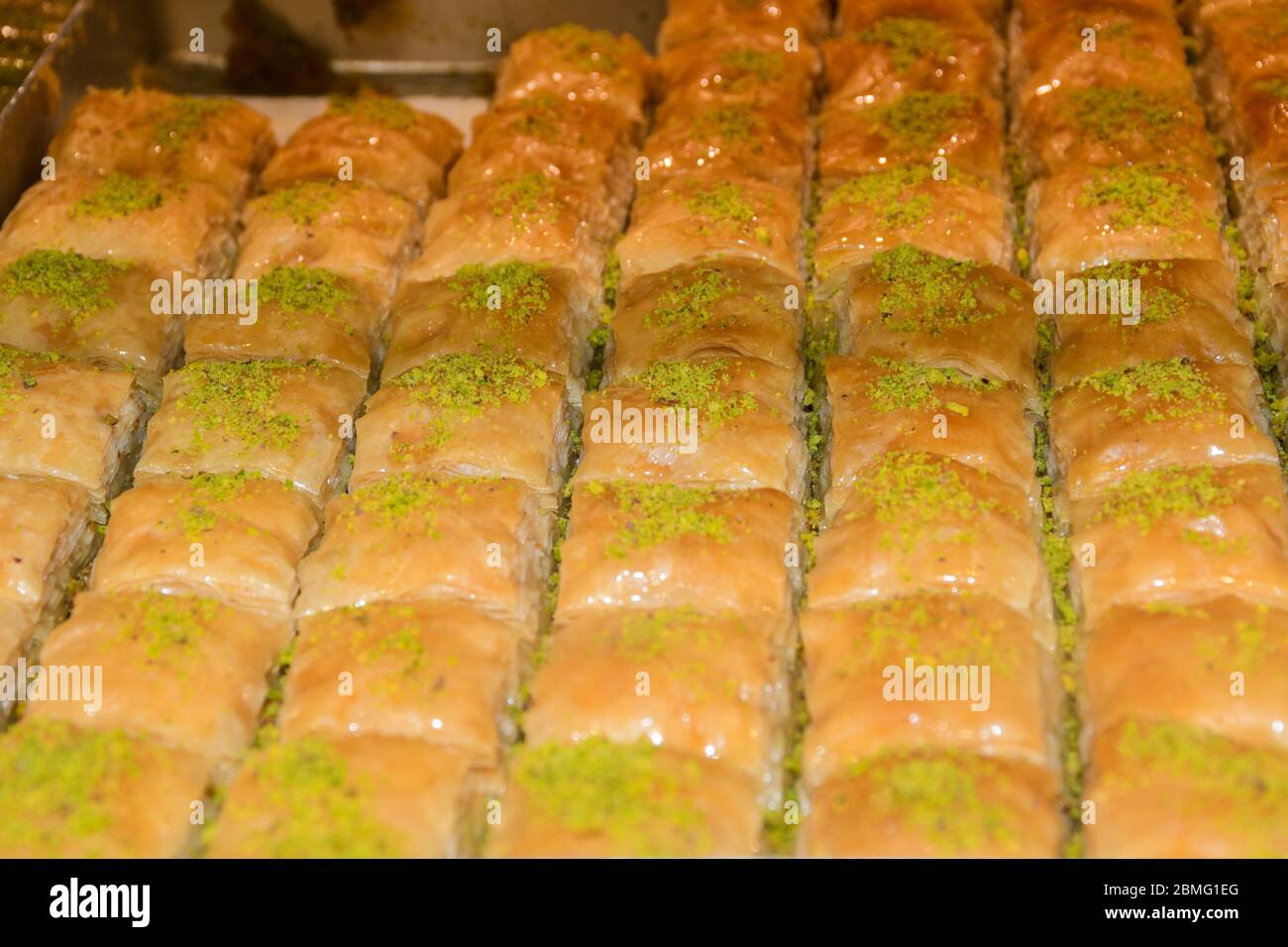 Traditionelle Baklava süße Dessert Köstlichkeiten, cataif Gebäck ...