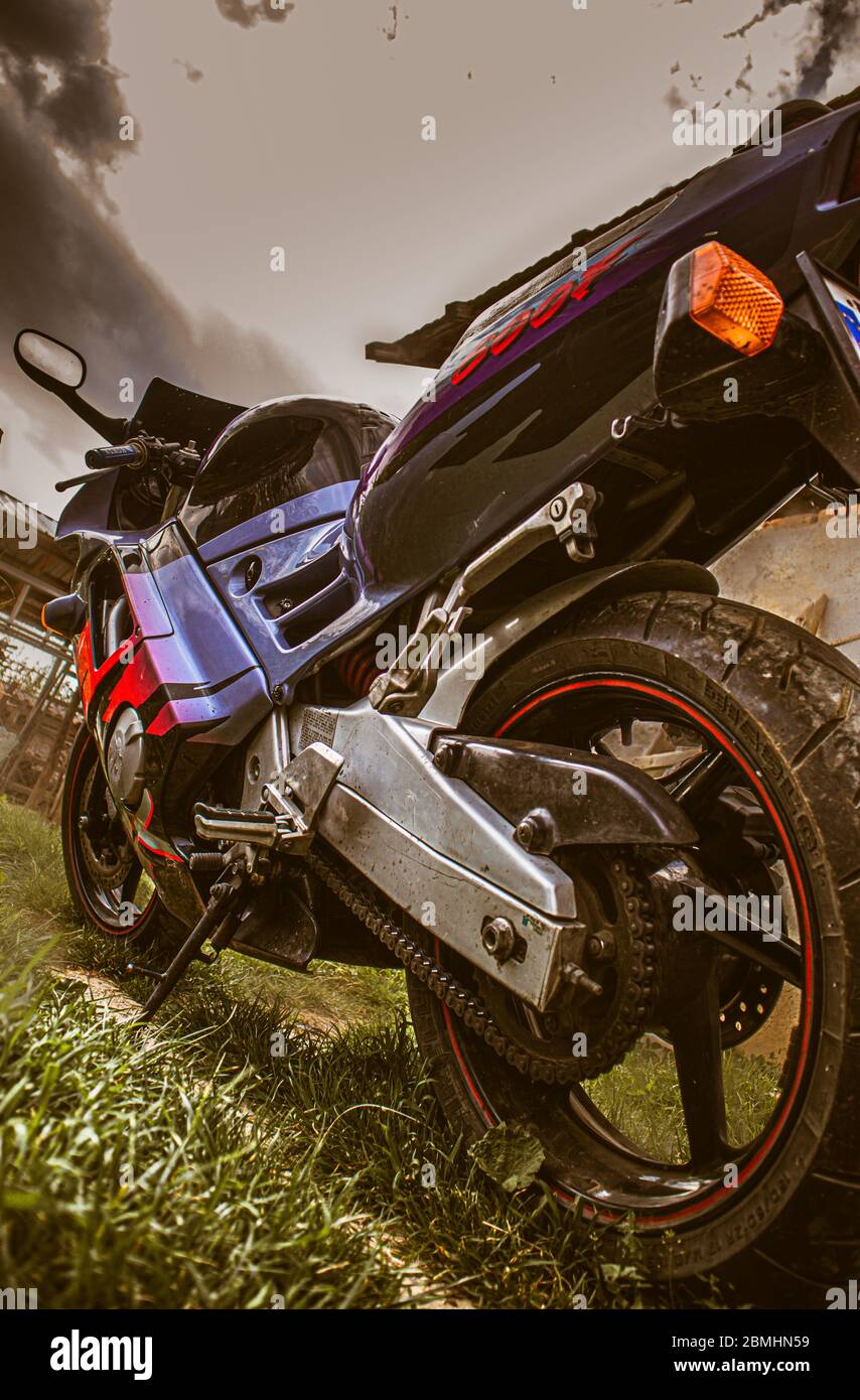 Honda cbr 600 -Fotos und -Bildmaterial in hoher Auflösung – Alamy