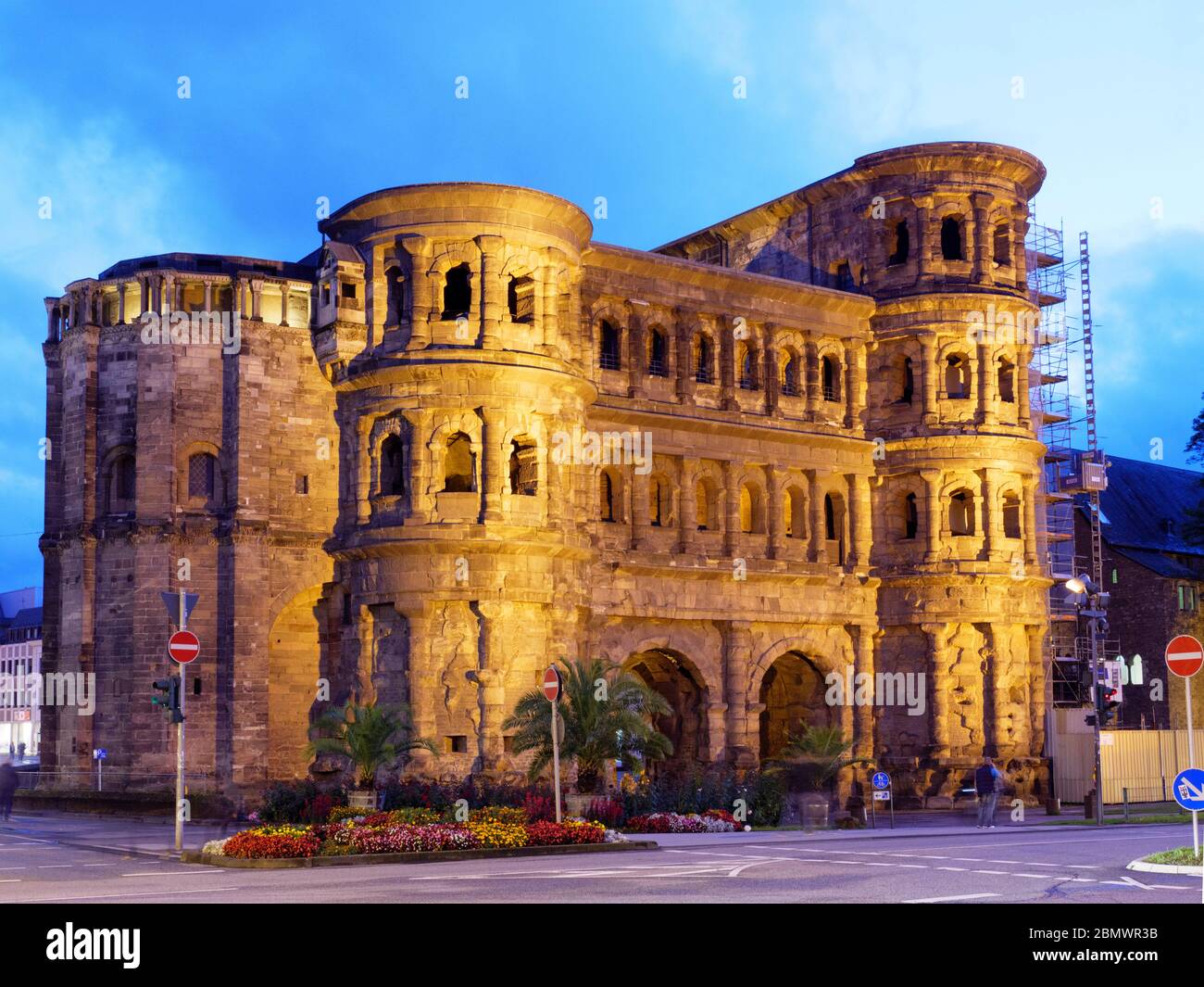 Porta Nigra, Dämmerung, Trier, UNESCO Welterbe, Rheinland-Pfalz ...