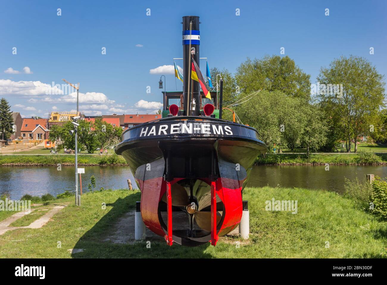 Historisches Schlepper-Boot im Schifffahrtsmuseum in Haren ...