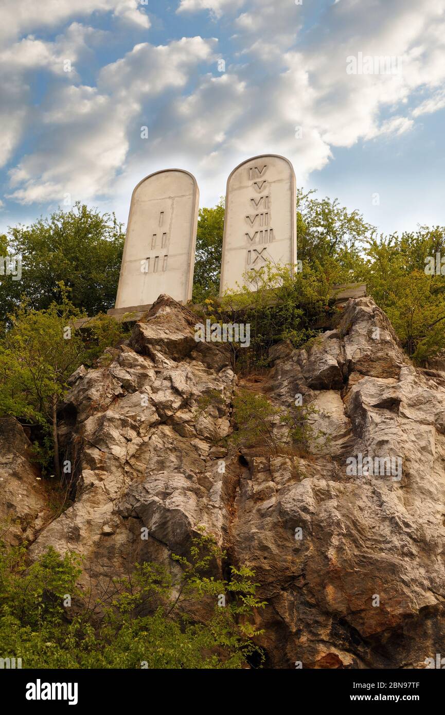 10 zehn gebote -Fotos und -Bildmaterial in hoher Auflösung – Alamy