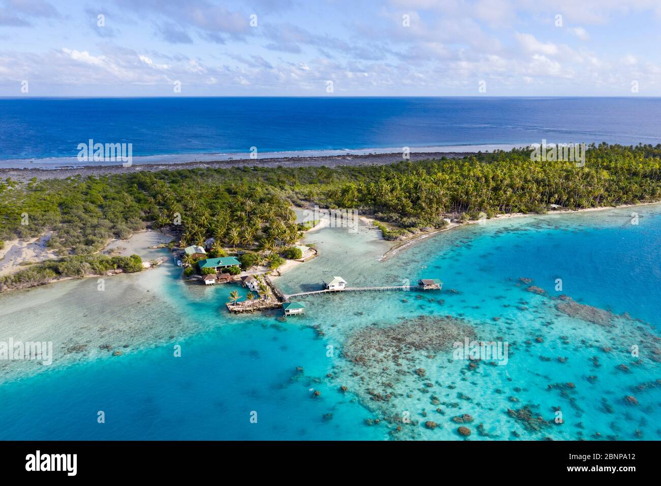 View archipelago atoll french -Fotos und -Bildmaterial in hoher ...