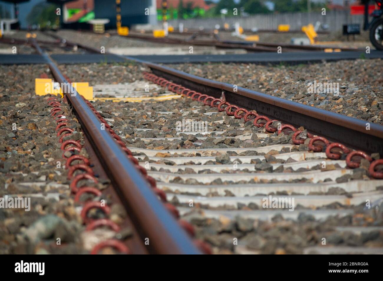 Schiene gleis bahngleis -Fotos und -Bildmaterial in hoher Auflösung – Alamy