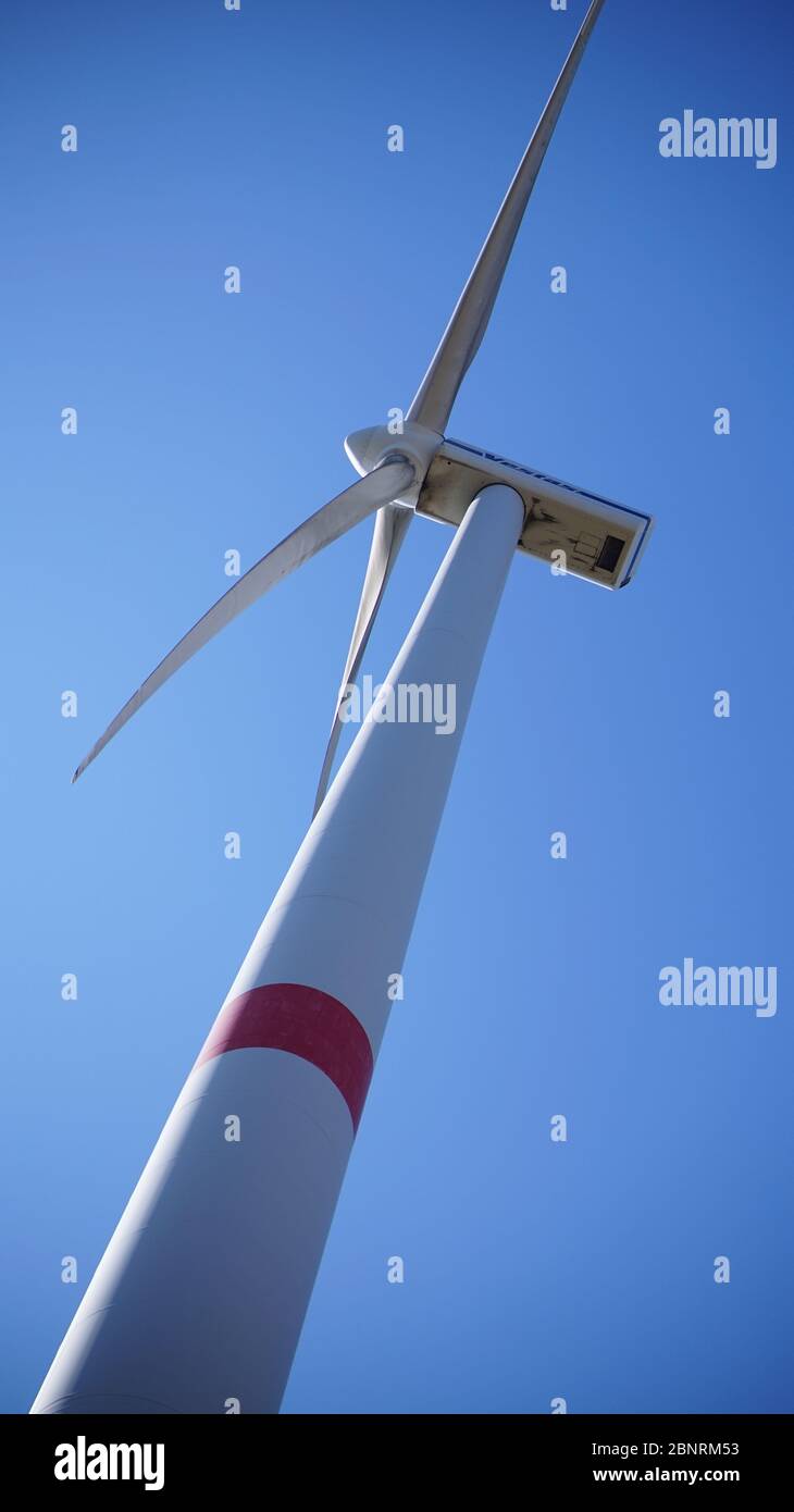 Deutschland industrie windräder -Fotos und -Bildmaterial in hoher Auflösung – Alamy