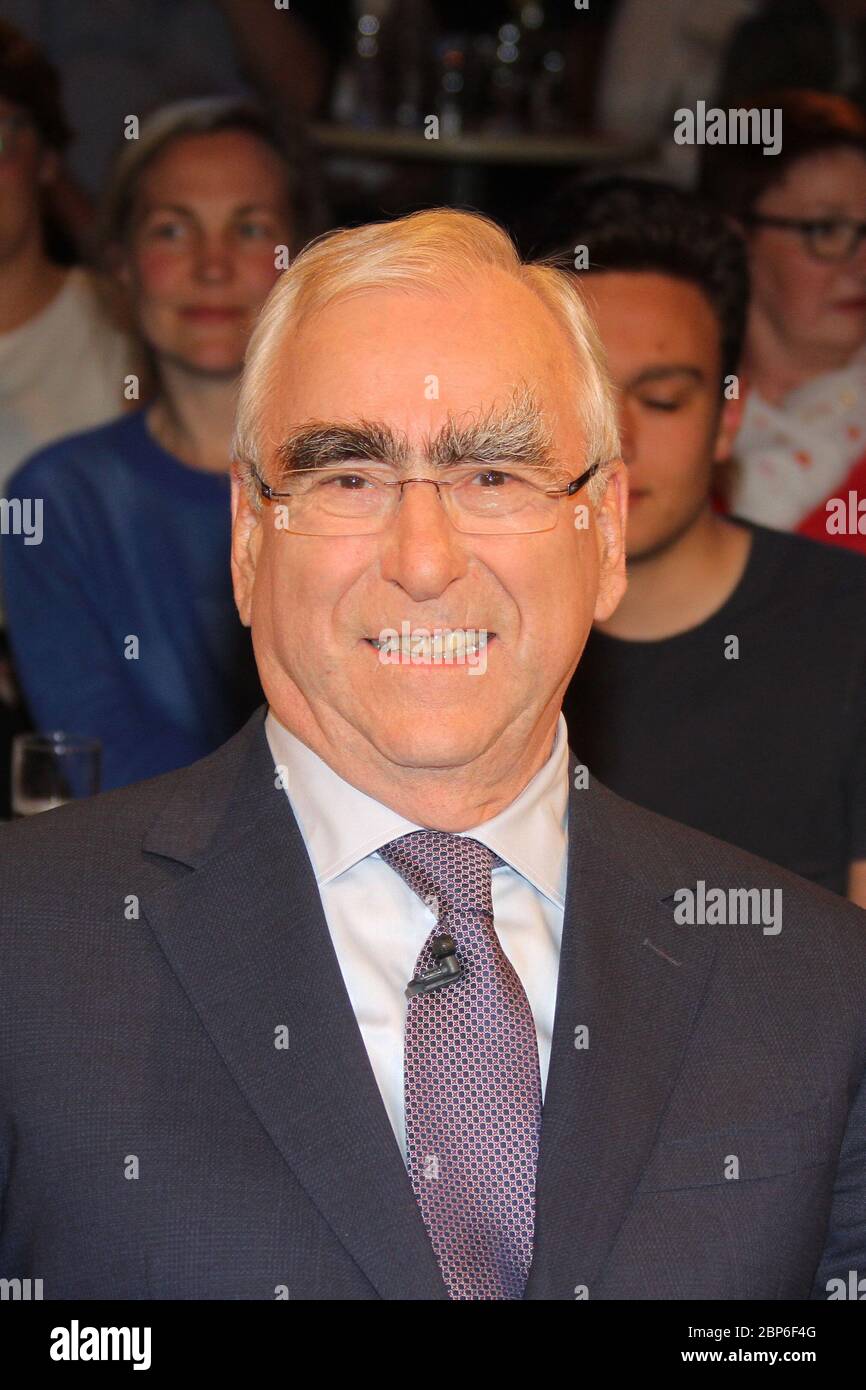 With theo waigel -Fotos und -Bildmaterial in hoher Auflösung – Alamy