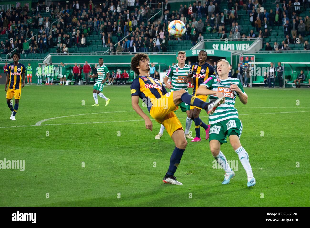 Schnelle wien vs red bull salzburg -Fotos und -Bildmaterial in hoher ...