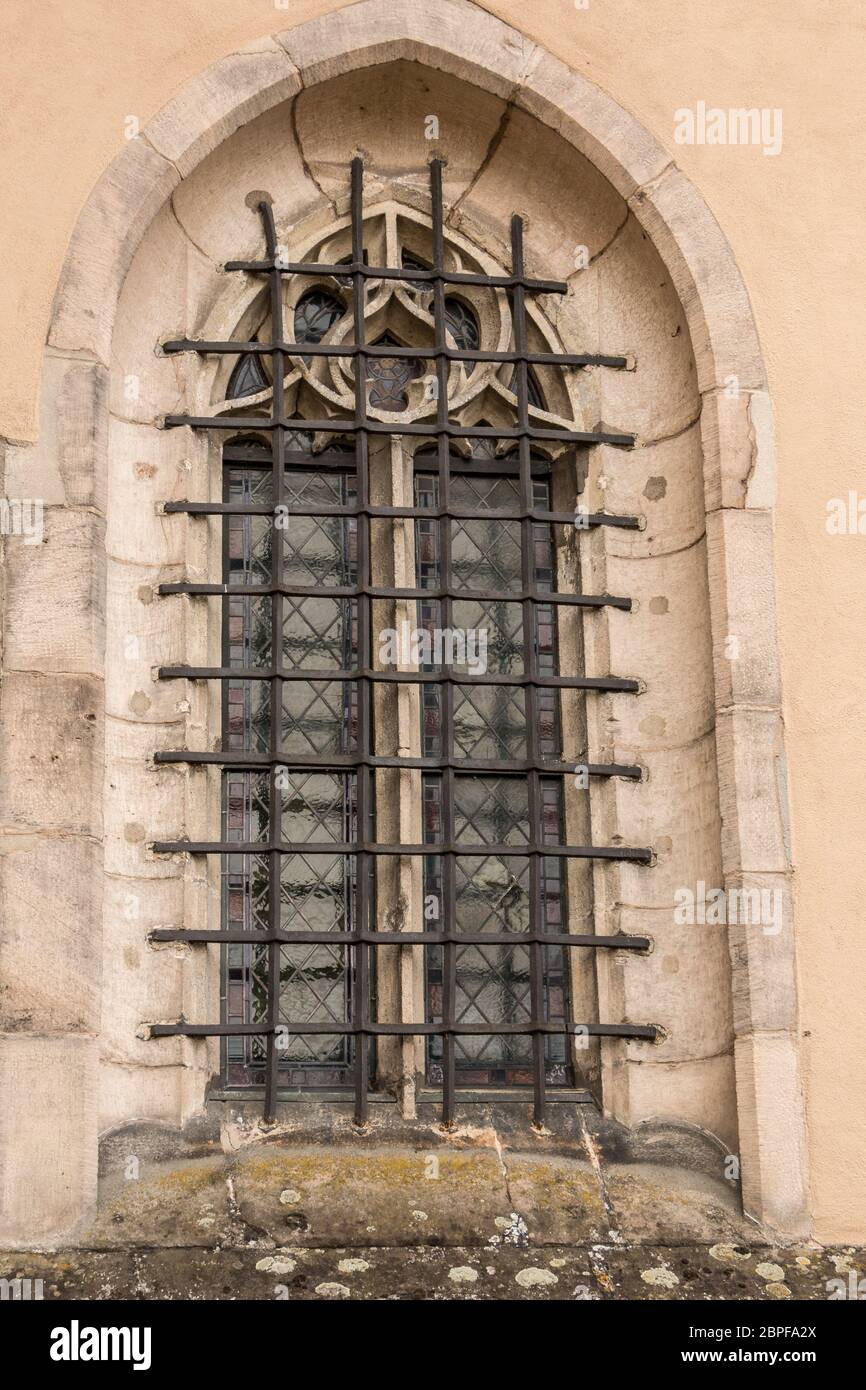 Aus dem keller befreit -Fotos und -Bildmaterial in hoher Auflösung – Alamy