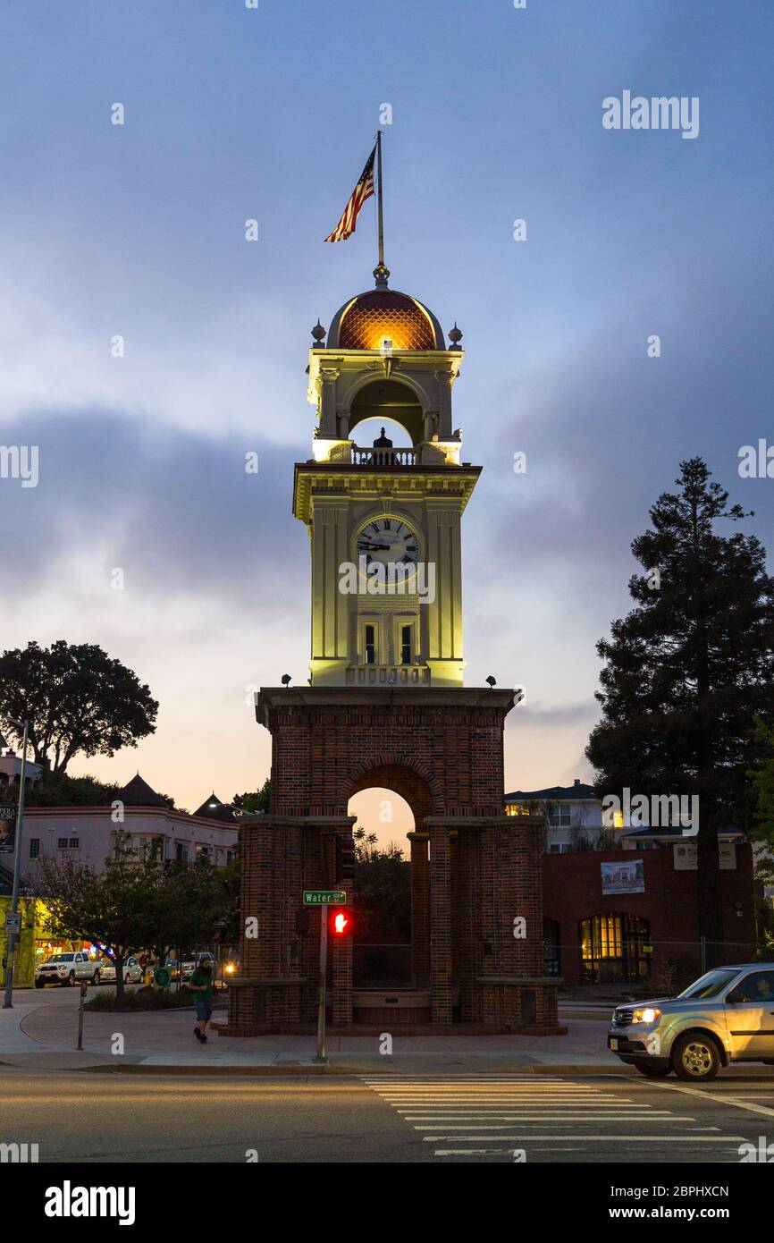 Stadtuhr Santa Cruz Stockfotos und -bilder Kaufen - Alamy
