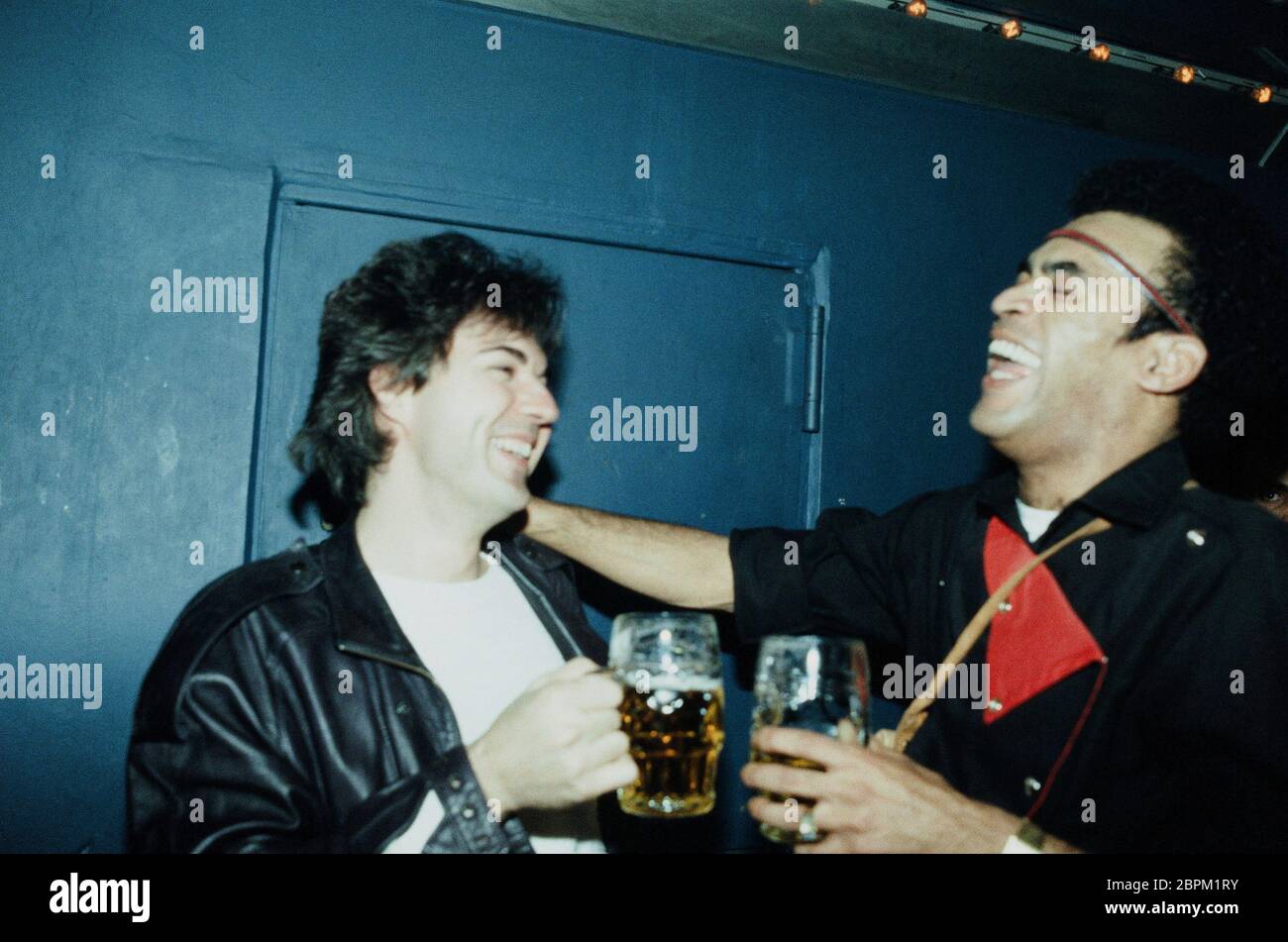 Boney M. // 80er Jahre - die Bandmitglieder Frank Farian und Bobby ...