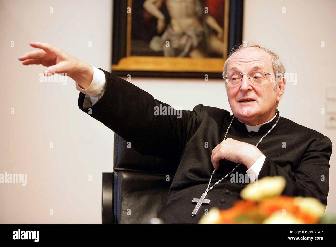 Joachim kardinal meisner -Fotos und -Bildmaterial in hoher Auflösung ...