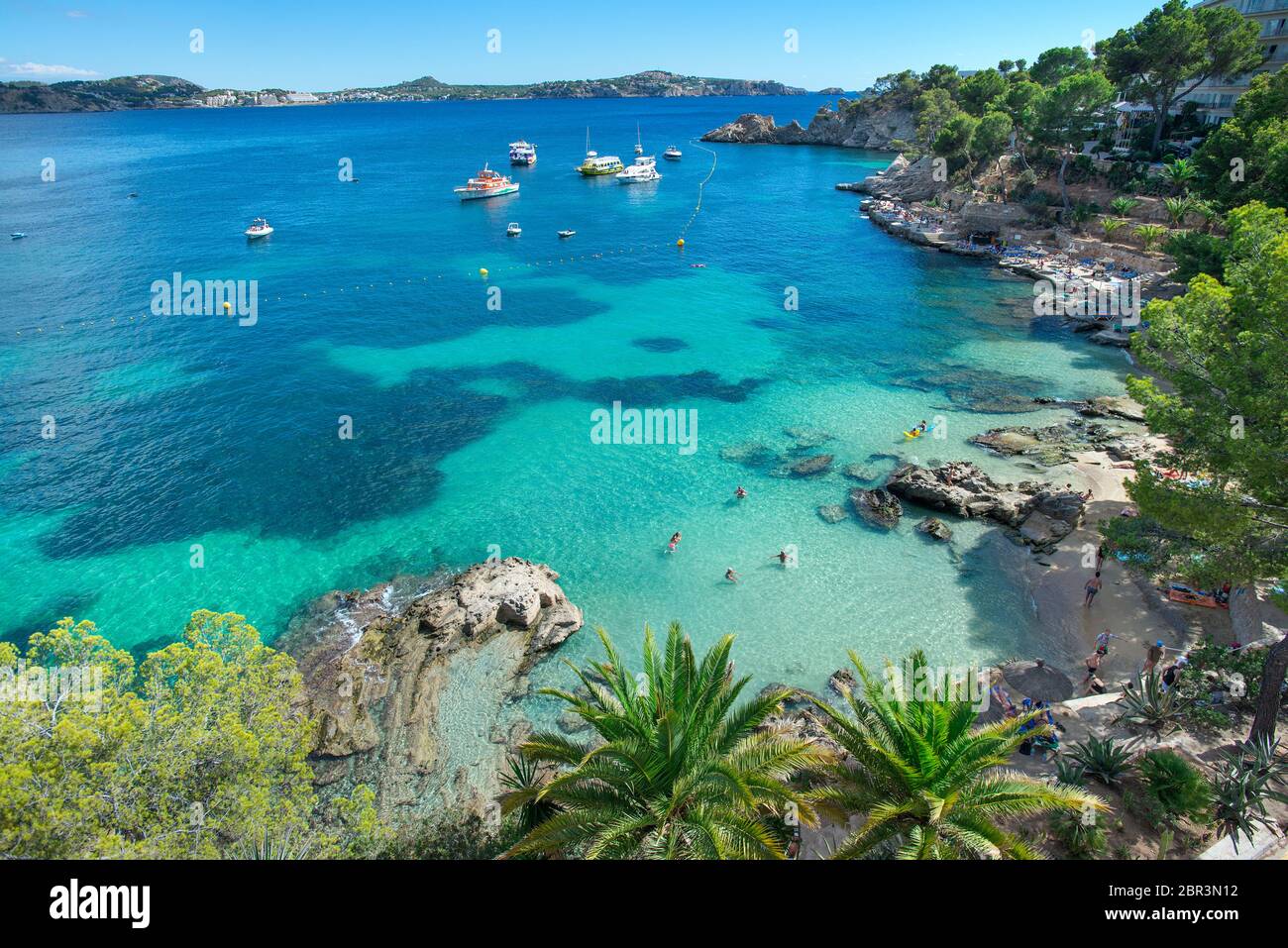 Cala fornells -Fotos und -Bildmaterial in hoher Auflösung – Alamy