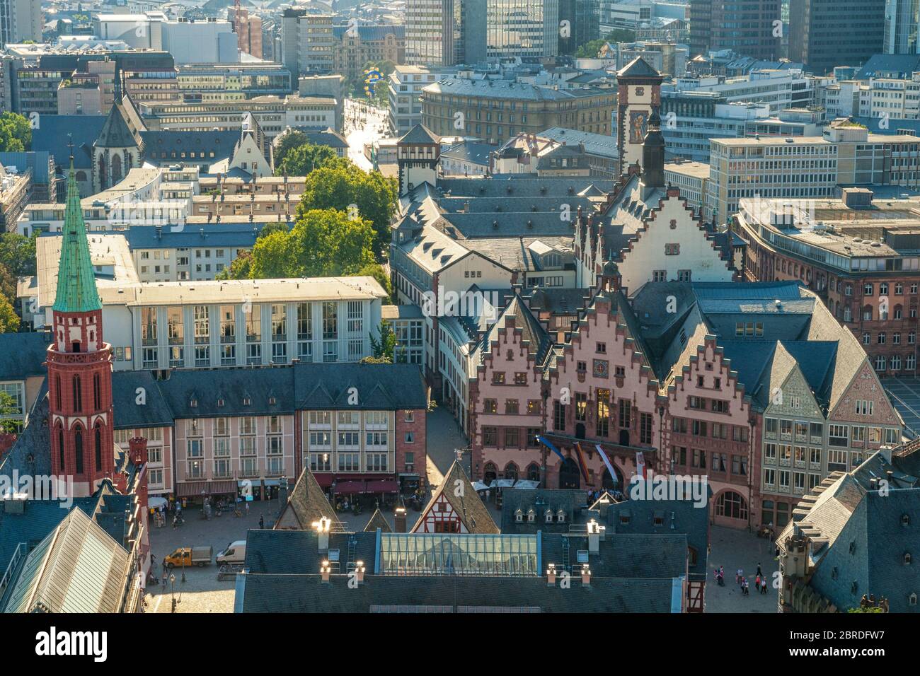 Romer statue -Fotos und -Bildmaterial in hoher Auflösung – Alamy