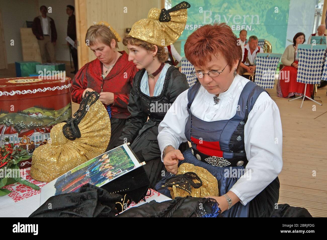 Bayerische frauen -Fotos und -Bildmaterial in hoher Auflösung – Alamy