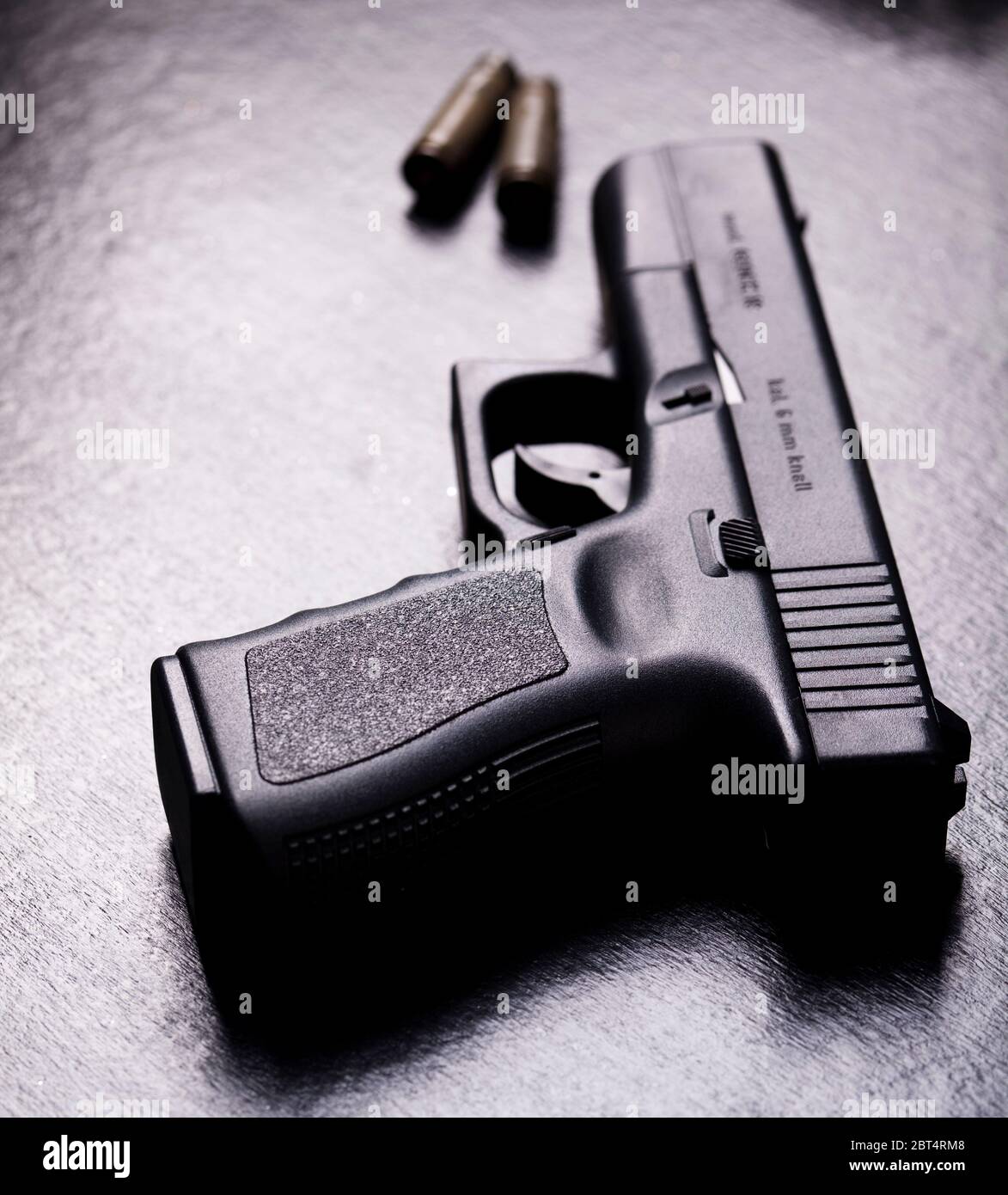 Magazin, Pistole, Arm, Waffe, Munition, Militär, Pistole, Waffe, Ziel ...