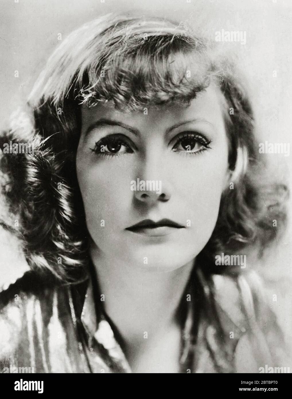 Helga Martin's Instagram, Twitter & Facebook on IDCrawl