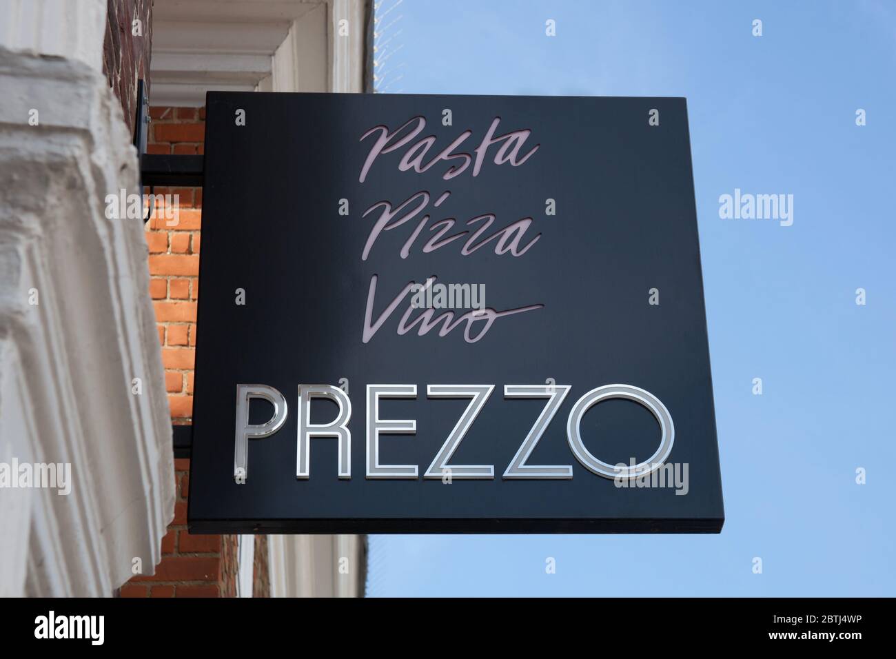Prezzo restaurant logo -Fotos und -Bildmaterial in hoher Auflösung – Alamy