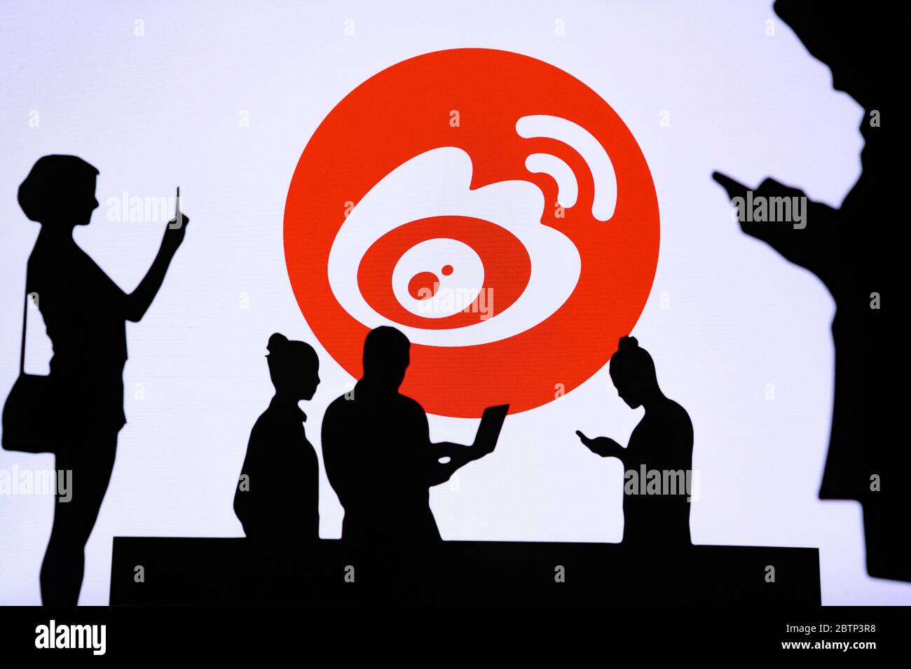 Logo sina weibo -Fotos und -Bildmaterial in hoher Auflösung – Alamy