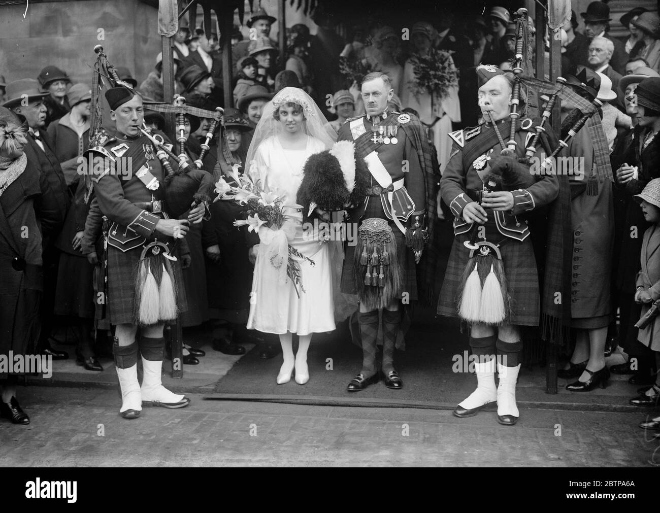 Hochzeit . Major Ian Bruce war im Brompton Oratory mit Miss J Fielding ...