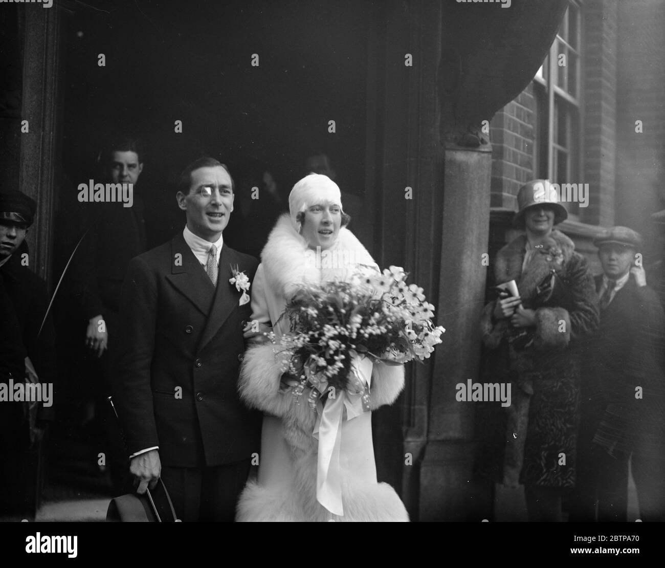 Hochzeit . Miss Madge Stuart war mit Herrn Dion Titheradge in Prince ...