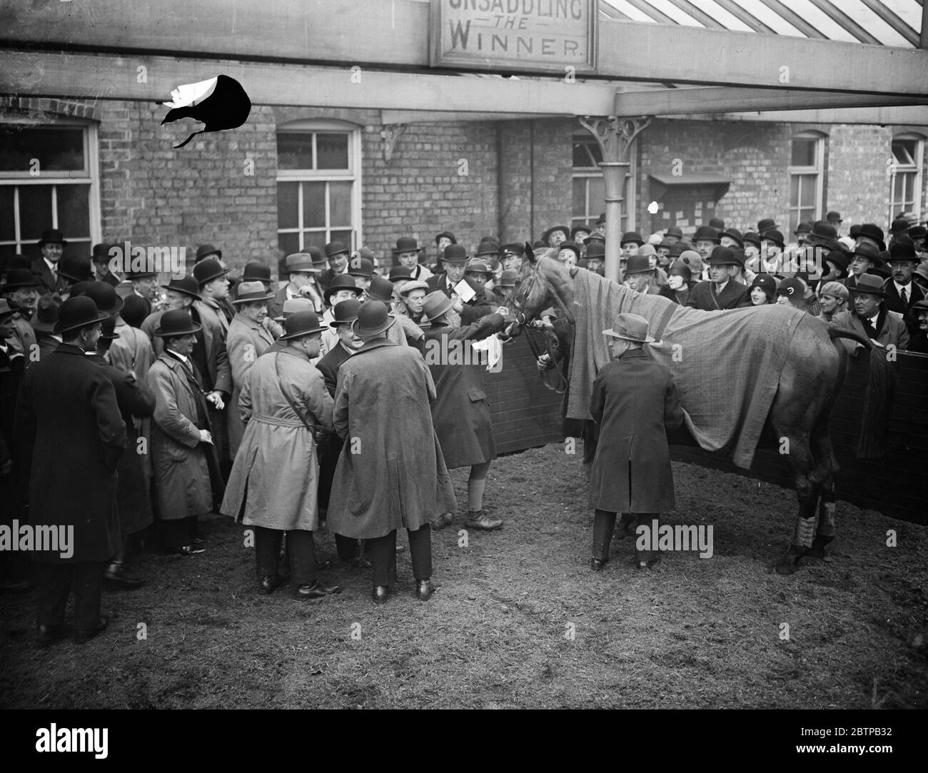 Sensationelle Grand National Rennen . Der Sieger, "Tipperary Tim ...