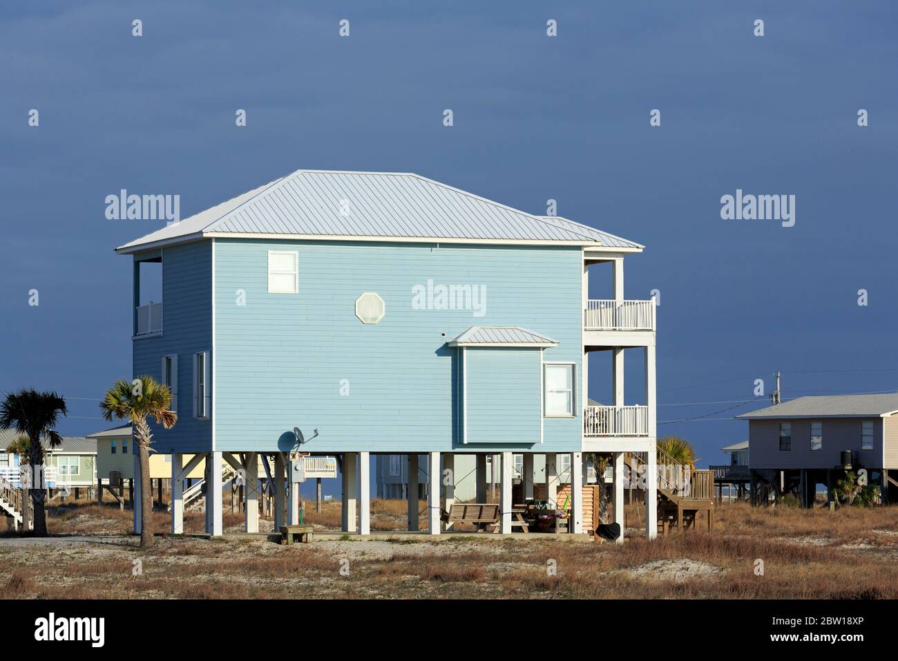 Golf ufer strand -Fotos und -Bildmaterial in hoher Auflösung – Alamy