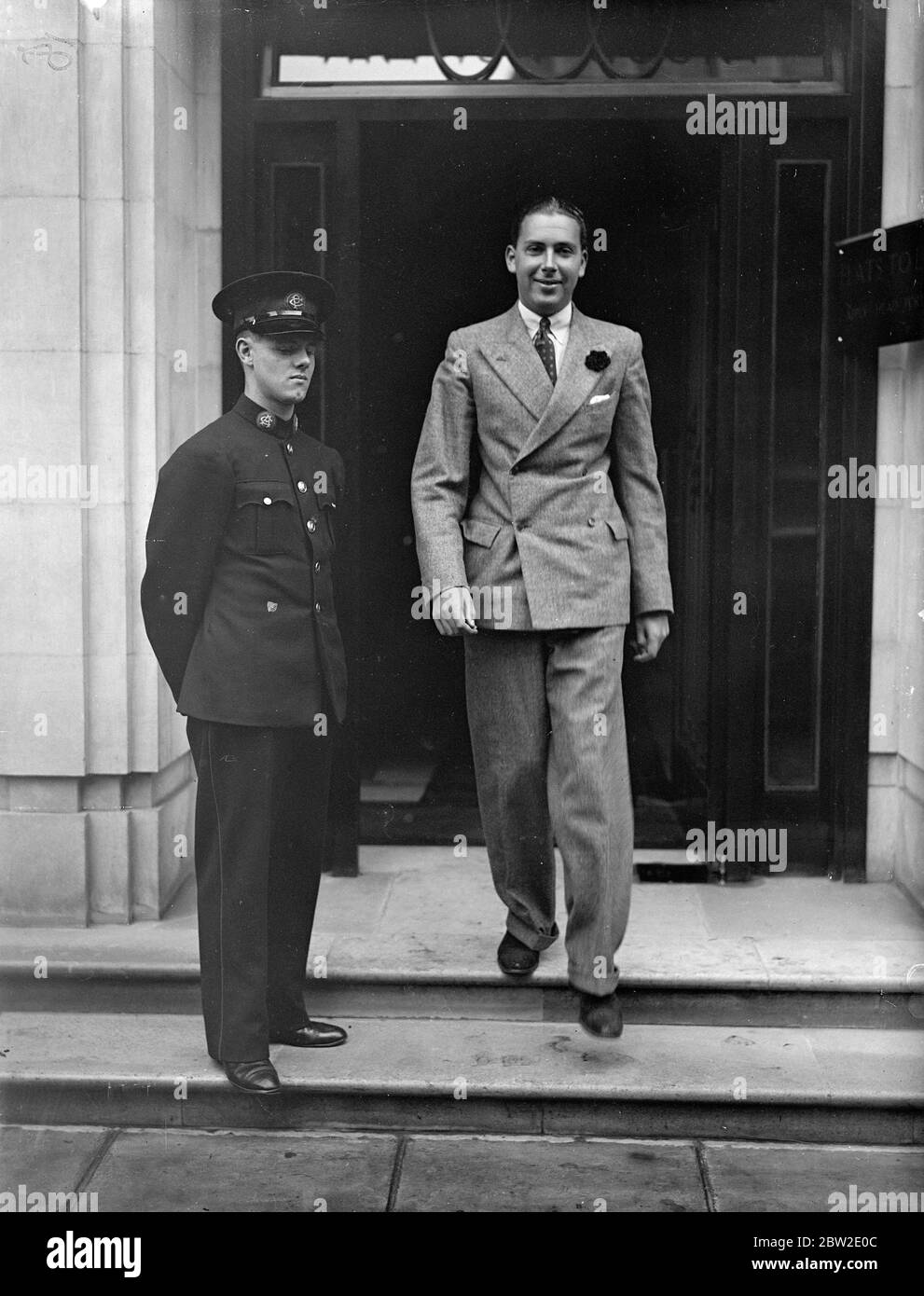 Im Bild: Baron Toni Diraztsay, der auf dem Land ist. Der ungarische ...