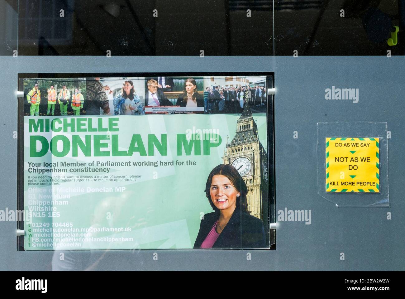 Anti tory zeichen aufkleber slogan -Fotos und -Bildmaterial in hoher ...