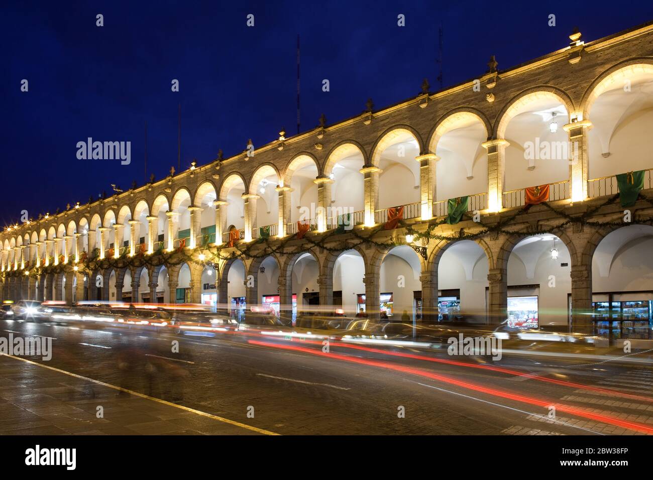 Edificio colonial de arequipa -Fotos und -Bildmaterial in hoher ...
