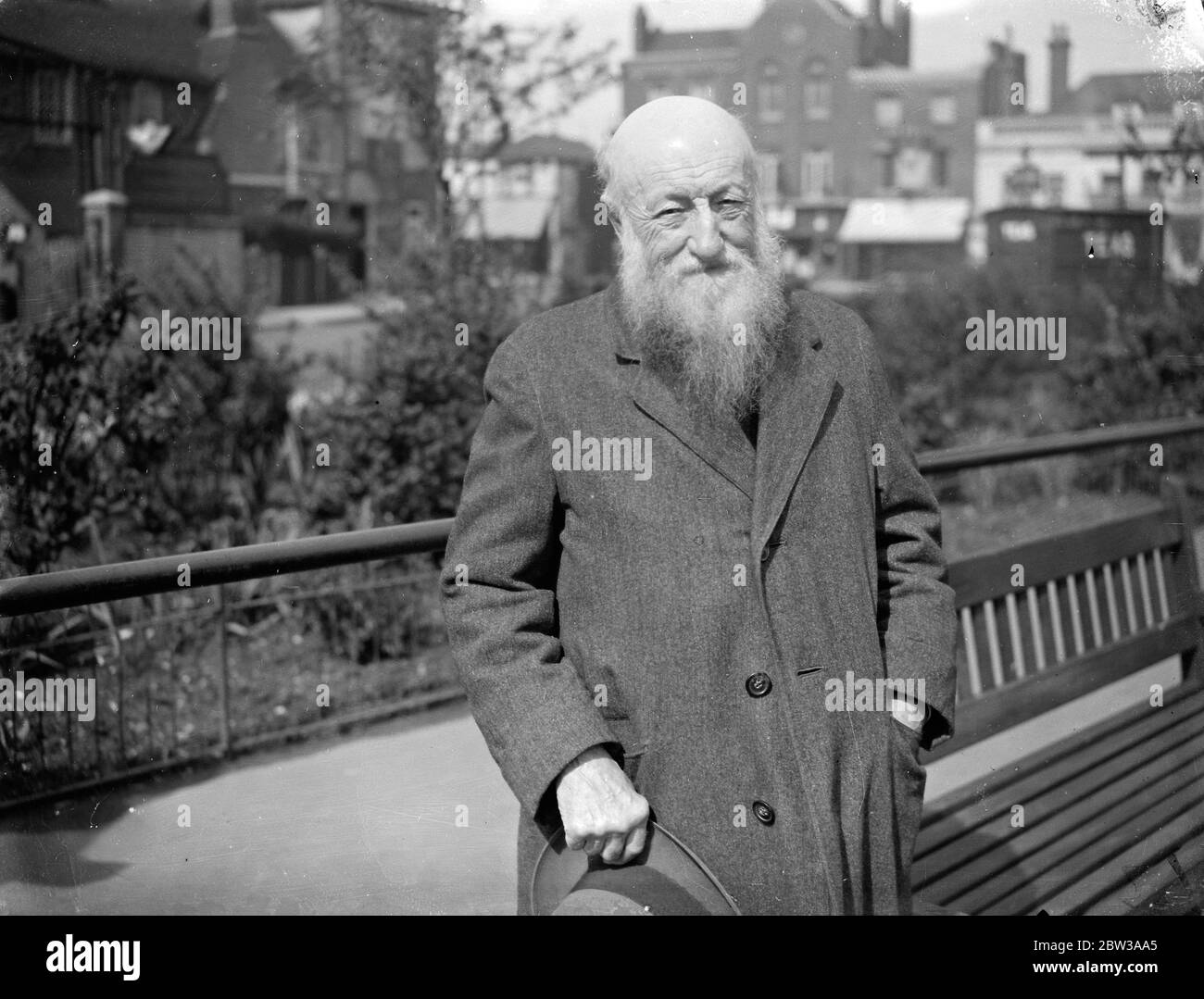 Herr Chart , Charter Mayor von Mitcham . Grand alten Mann nimmt das Amt ...