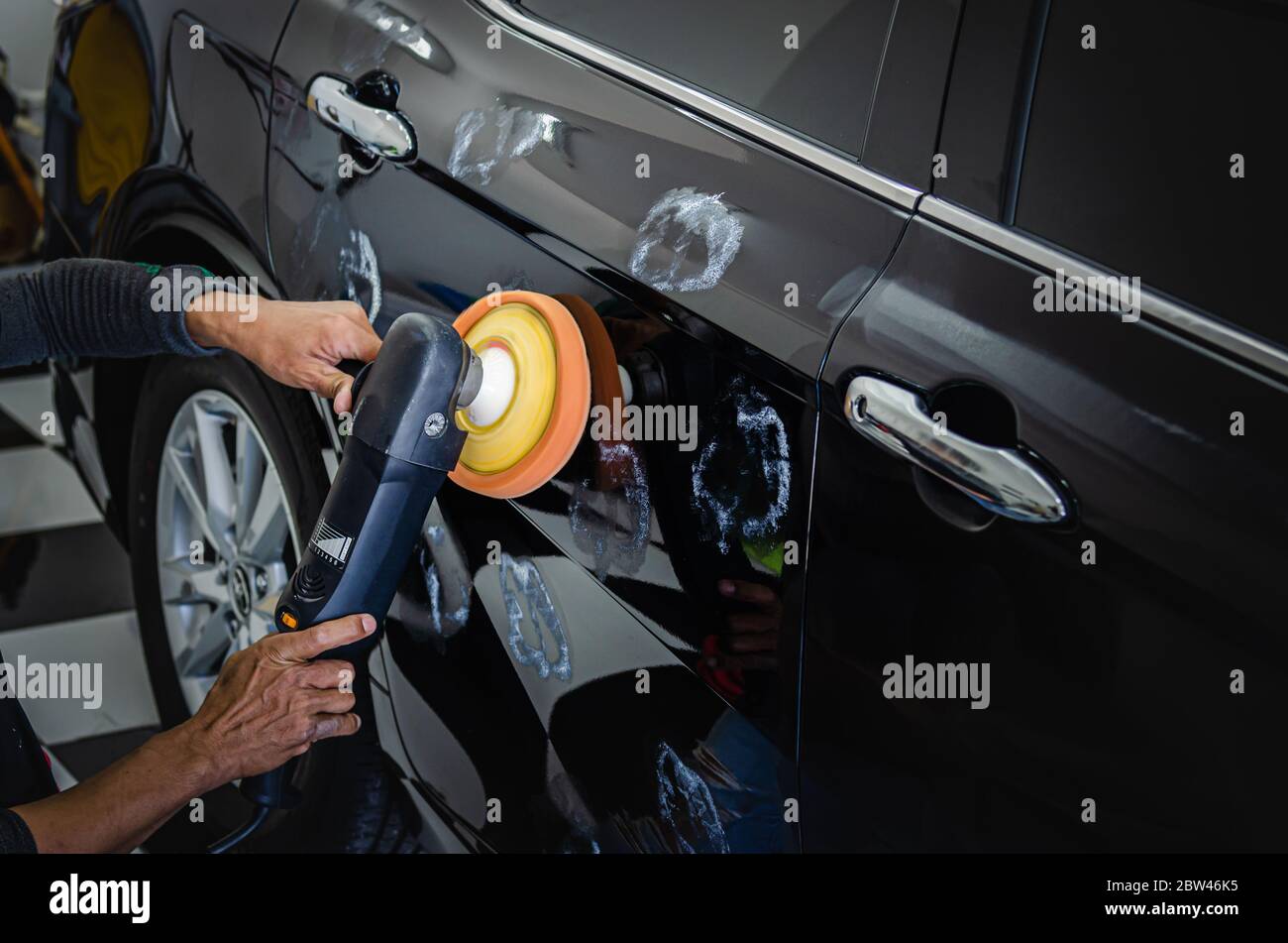 Car polishing -Fotos und -Bildmaterial in hoher Auflösung – Alamy