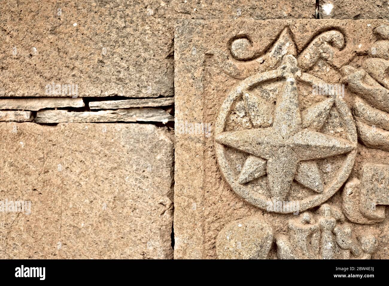 Kompass flechten -Fotos und -Bildmaterial in hoher Auflösung – Alamy