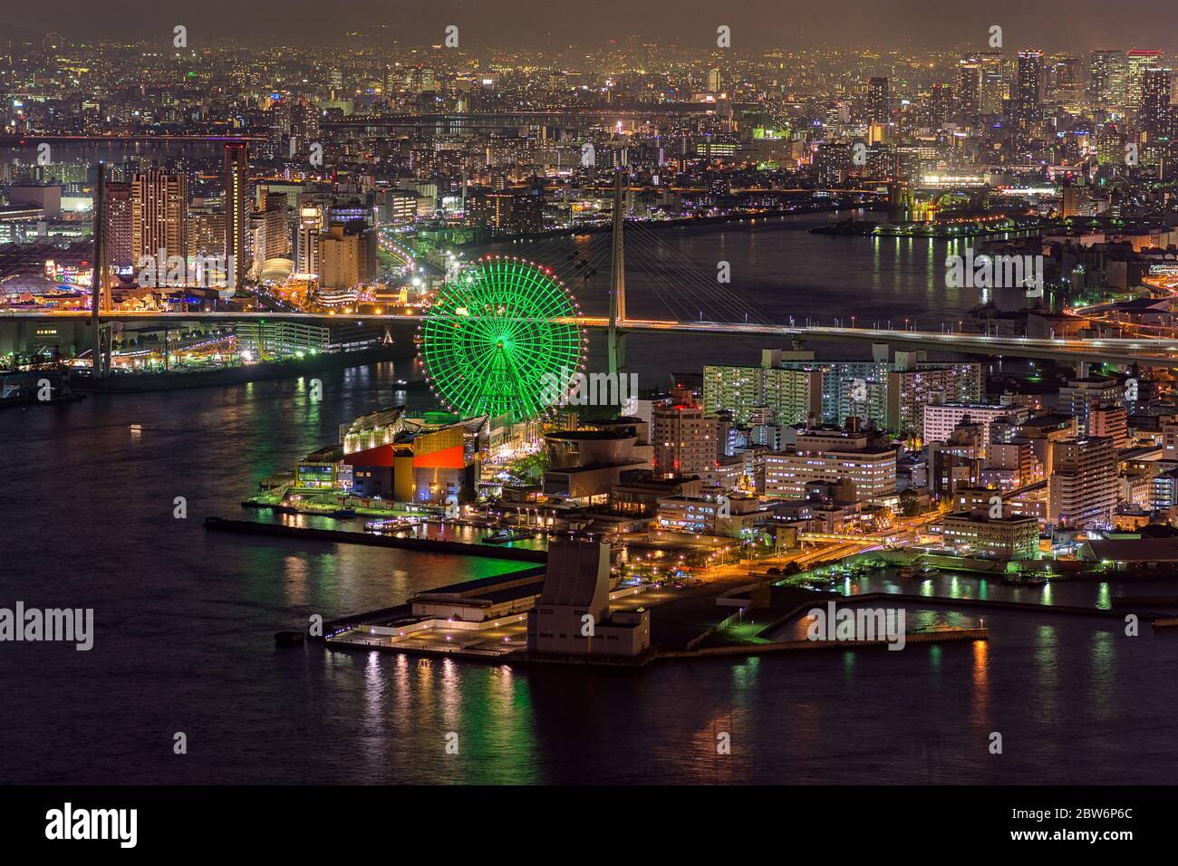 Bridge osaka sea port -Fotos und -Bildmaterial in hoher Auflösung – Alamy