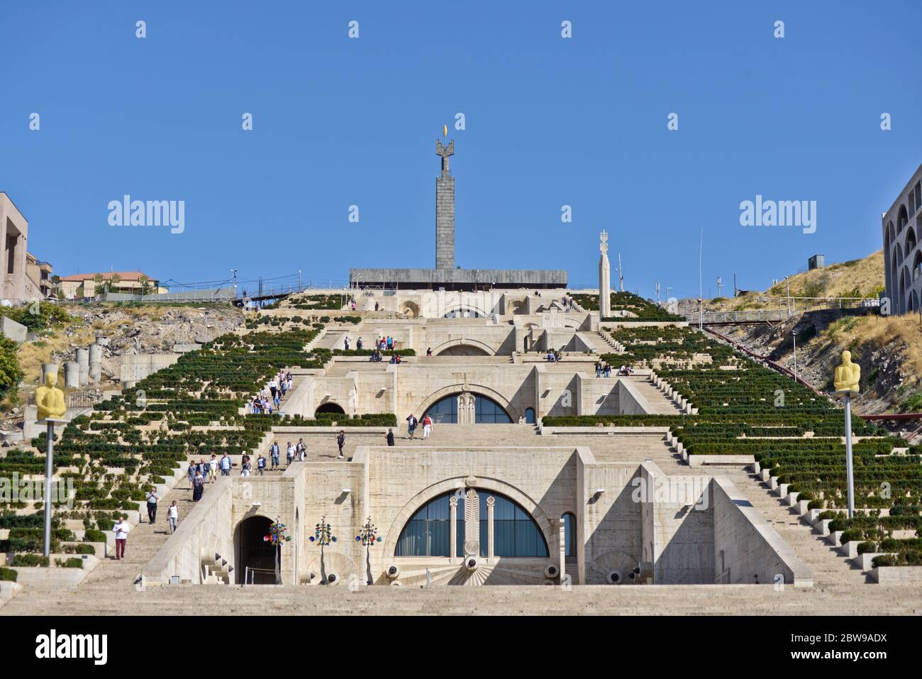 Yerevan architecture armenia kentron -Fotos und -Bildmaterial in hoher ...