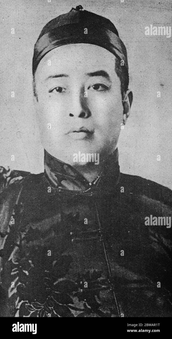 Der Kaiser von China, der seine Schlange abschneiden will. Dies soll ...