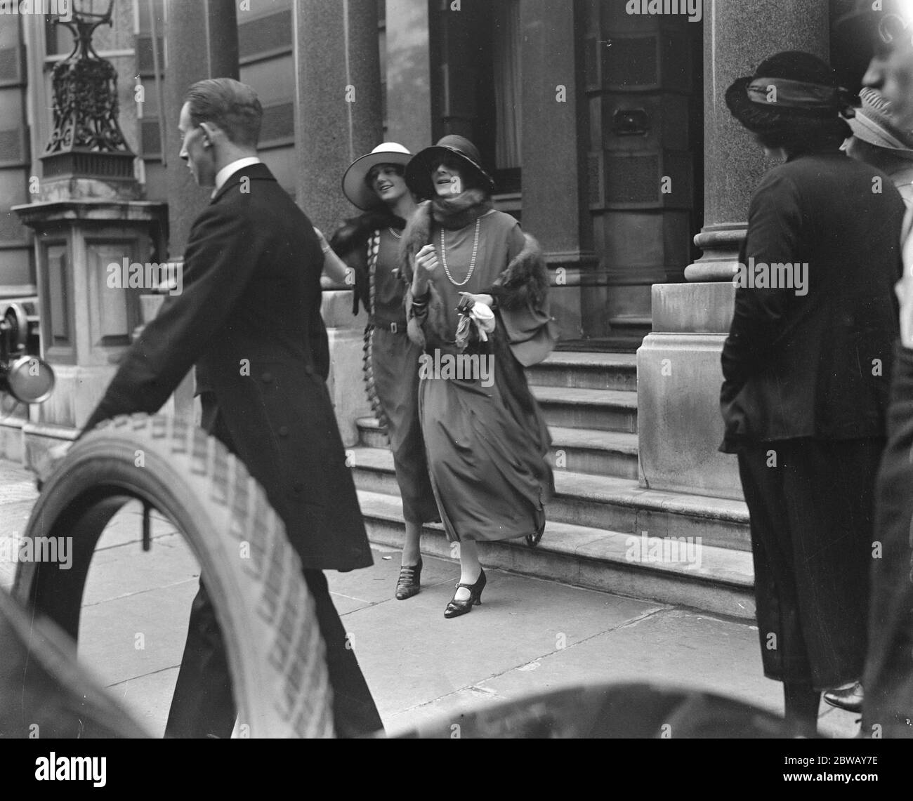 Lady edwina -Fotos und -Bildmaterial in hoher Auflösung – Alamy