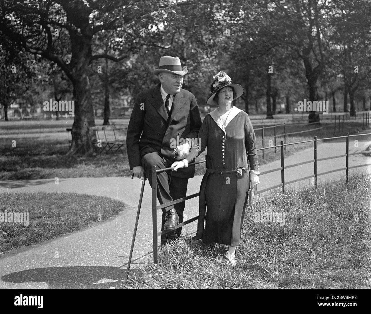 Seine frau marion -Fotos und -Bildmaterial in hoher Auflösung – Alamy