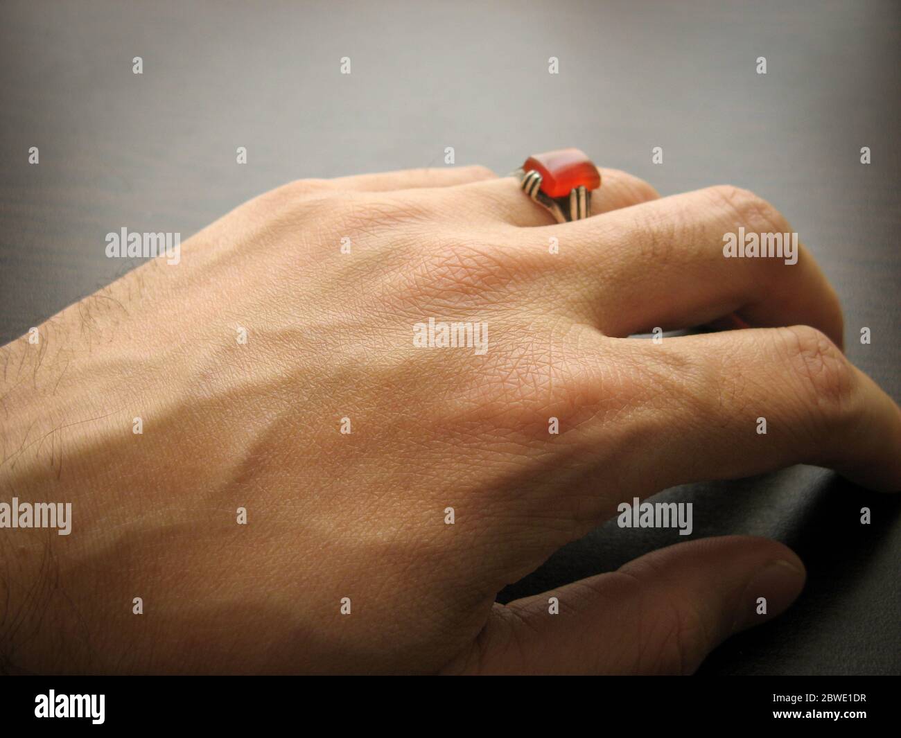 Aqeeq ring -Fotos und -Bildmaterial in hoher Auflösung – Alamy