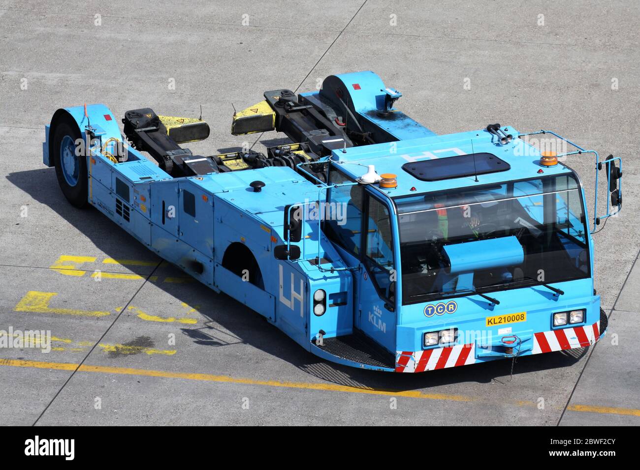 Pushback schlepper -Fotos und -Bildmaterial in hoher Auflösung – Alamy