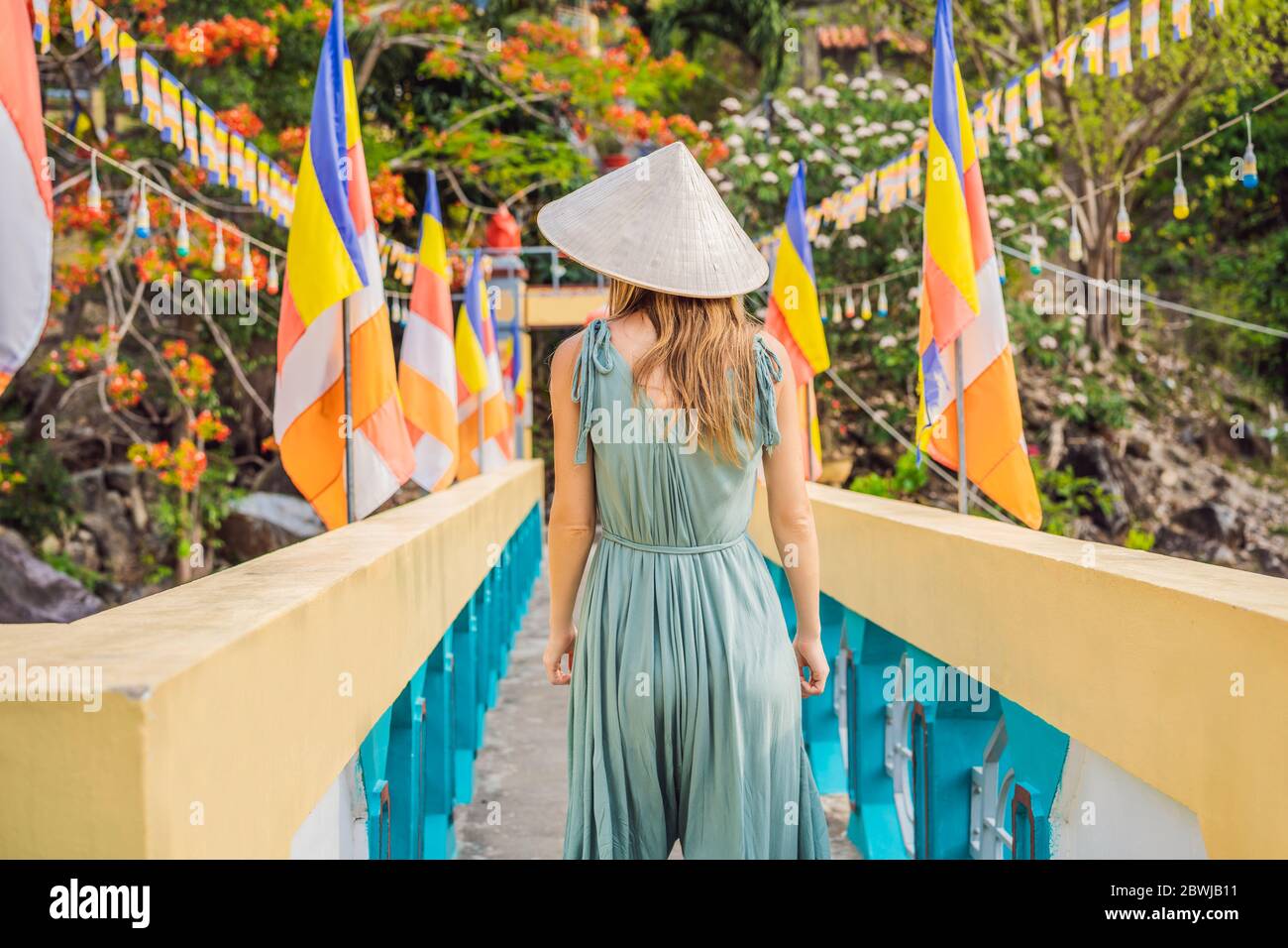 Alte Vietnamesische Frau Stockfotos und -bilder Kaufen - Alamy