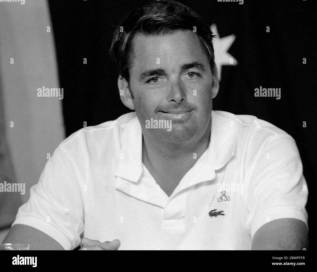 Dennis conner liberty 1983 americas cup Stockfotos und -bilder Kaufen ...