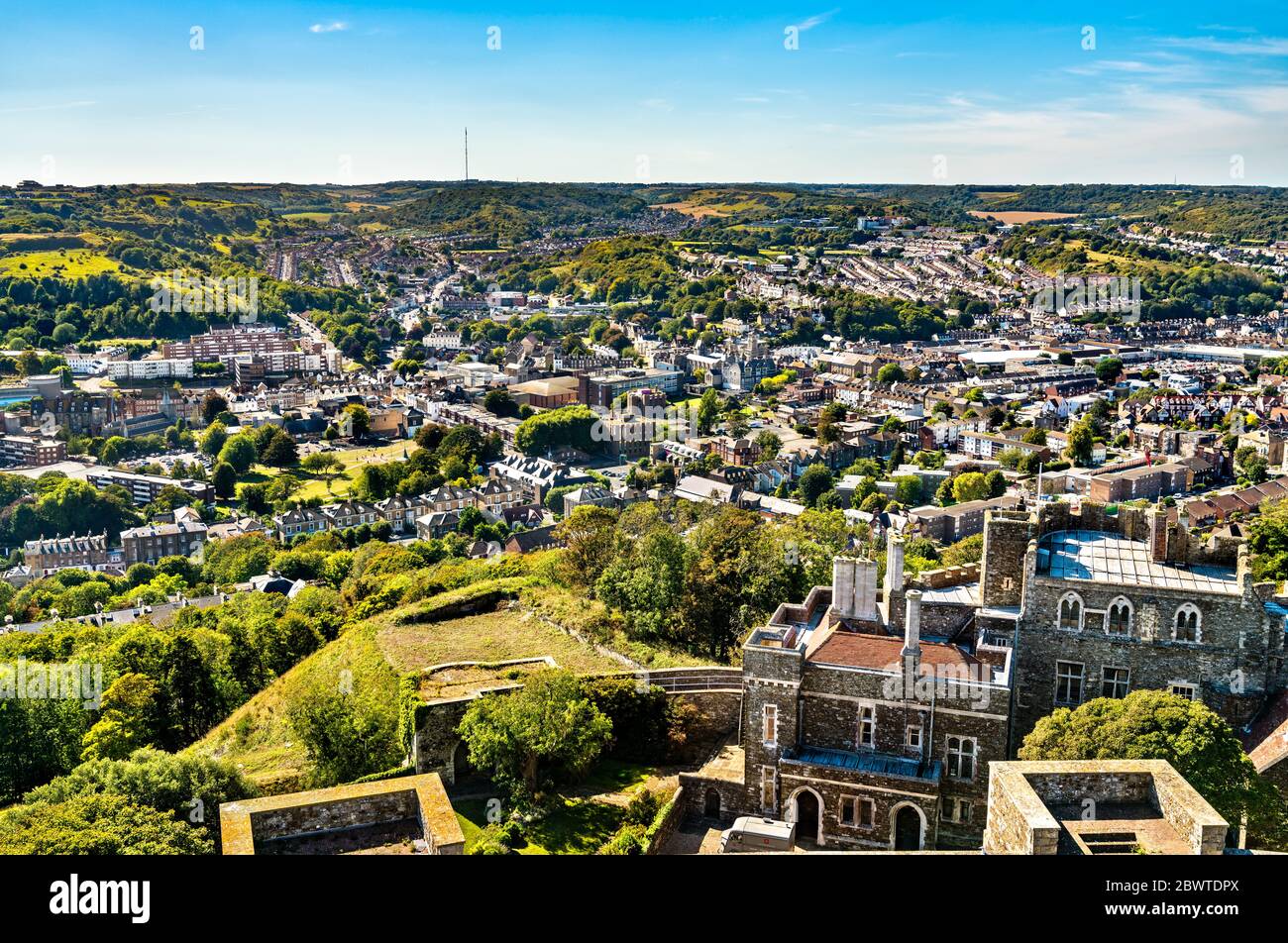 Dover castle blick auf die stadt -Fotos und -Bildmaterial in hoher ...