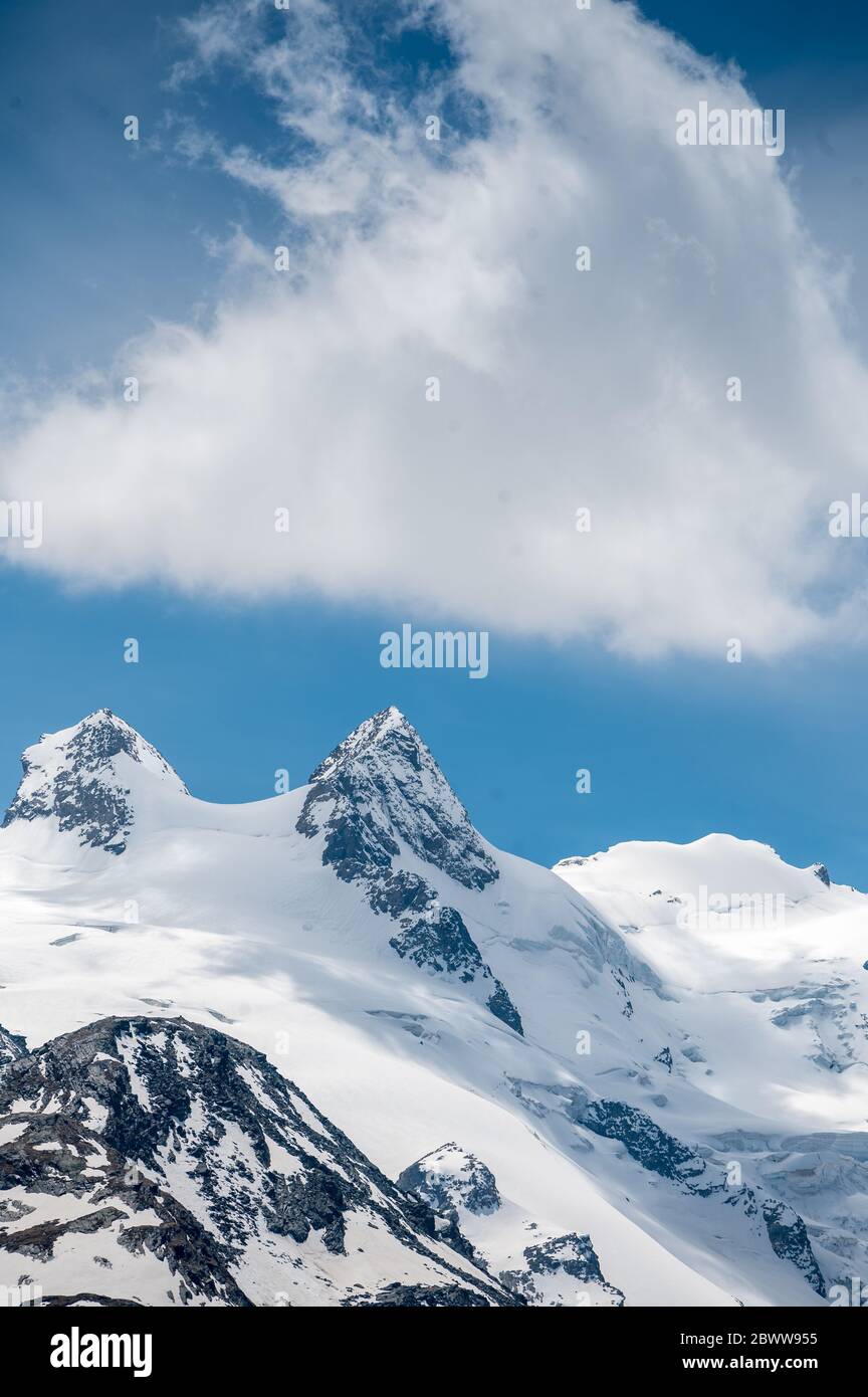 Val Roseg With Piz Roseg Stockfotos und -bilder Kaufen - Alamy